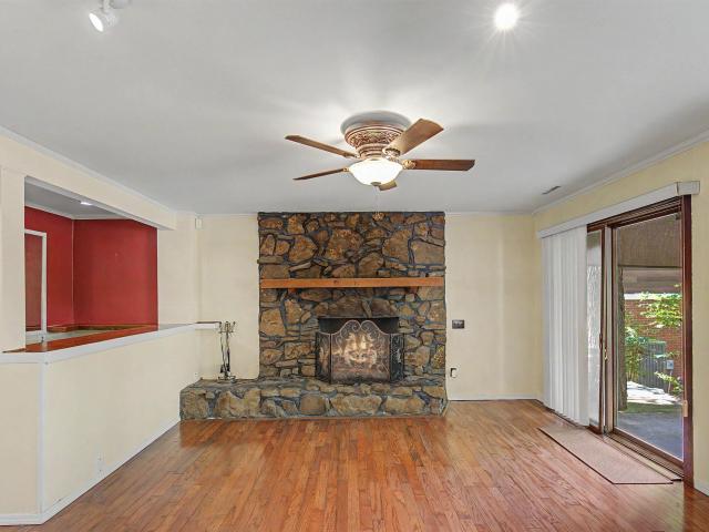 1926 Waterside Drive