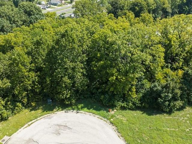 1927 N 78th Ter, Kansas City, KS 66112
