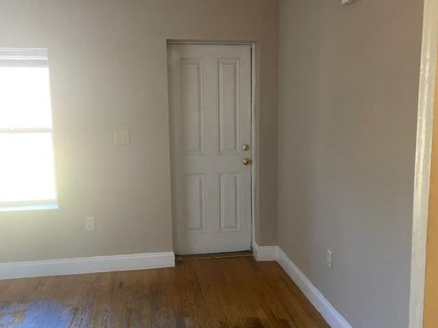 1927 Carrington St. 1 Bedroom Apartment for Rent at 1927 Carrington St, Richmond, VA 23223 Union Hill