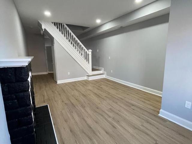 1927 E Lafayette Avenue