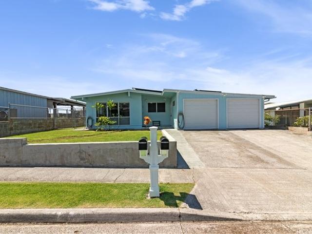 1927 Hoomalolo St, Pearl City, HI 96782