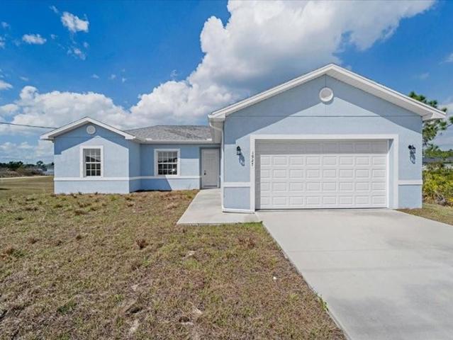 1927 Richmond Ave N, Lehigh Acres, FL 33972