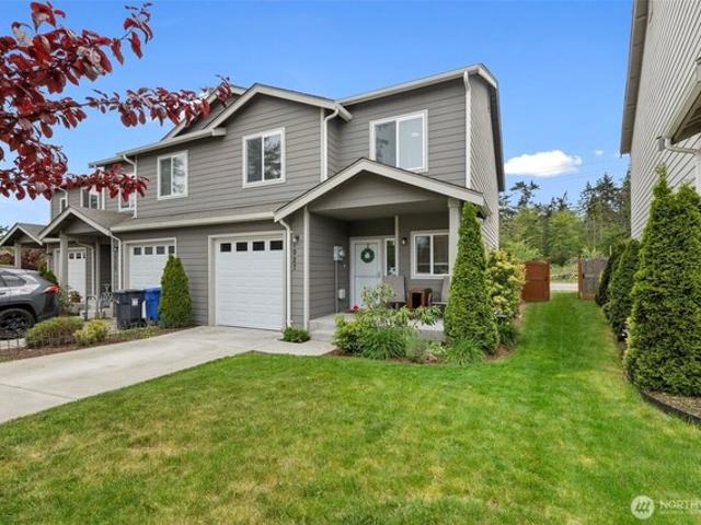 1927 SW Cooper Way, Oak Harbor, WA 98277