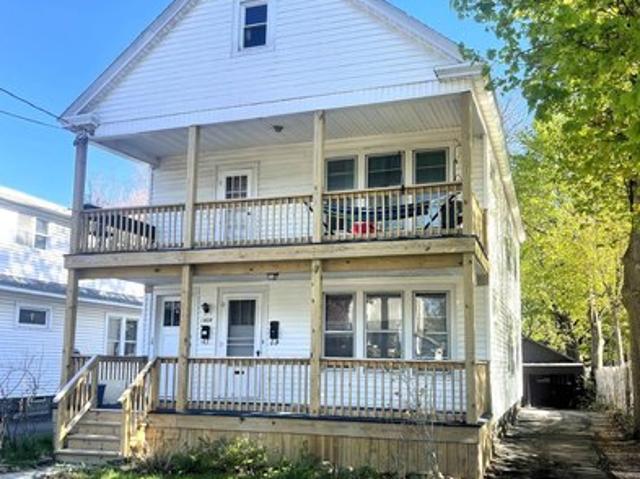 1928 Broad St, Schenectady, NY 12306