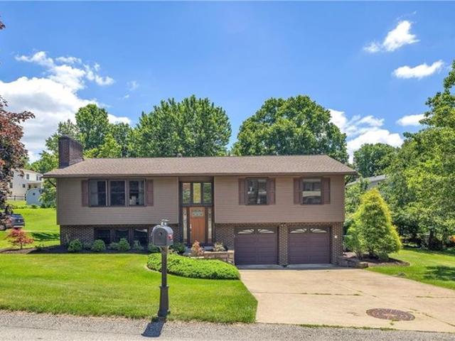 1928 Caribou Dr, Allison Park, PA 15101