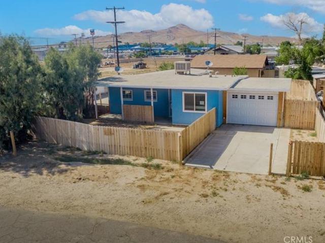 1928 Locust St, Rosamond, CA 93560