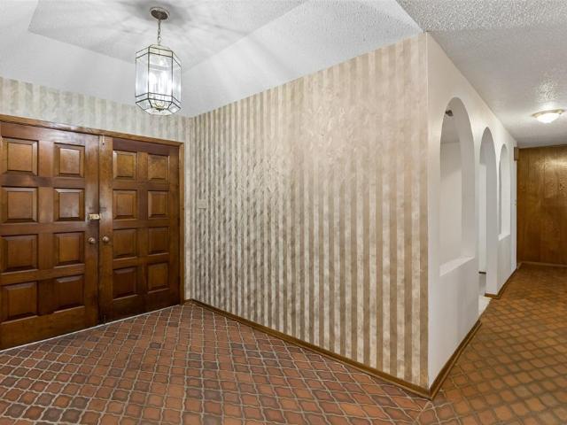 1928 Loma Linda Court