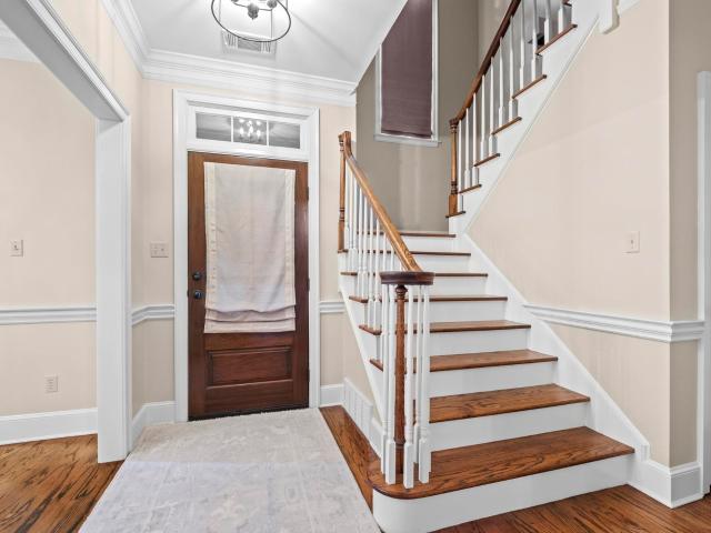 1928 riverdale dr