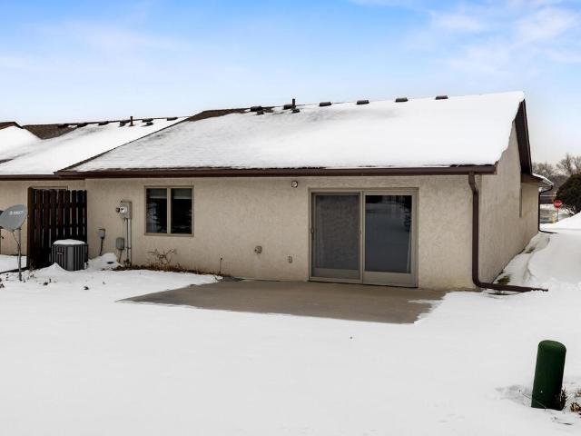 1928 Vierling Drive E