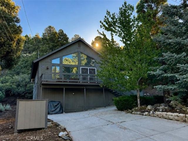 1928 Woodland Dr, Pine Mountain Club, CA 93222