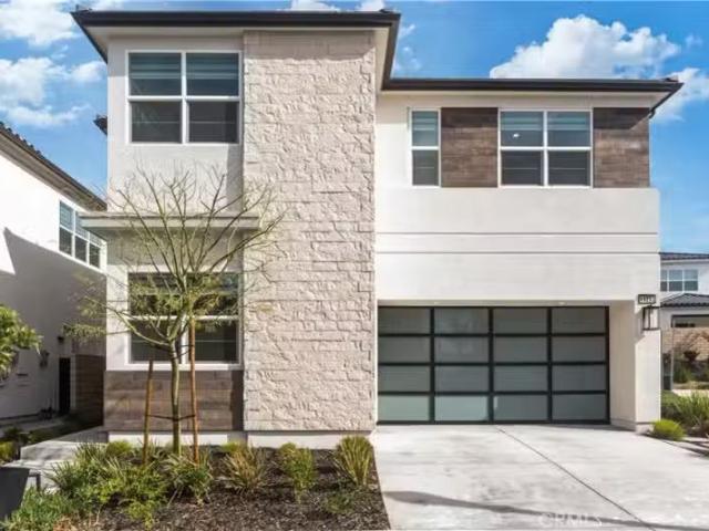 19292 Merryweather Dr, Santa Clarita, CA 91351 MLS# SR25027571