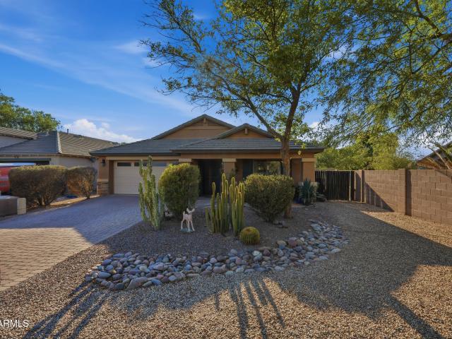 1929 N Sondra Court