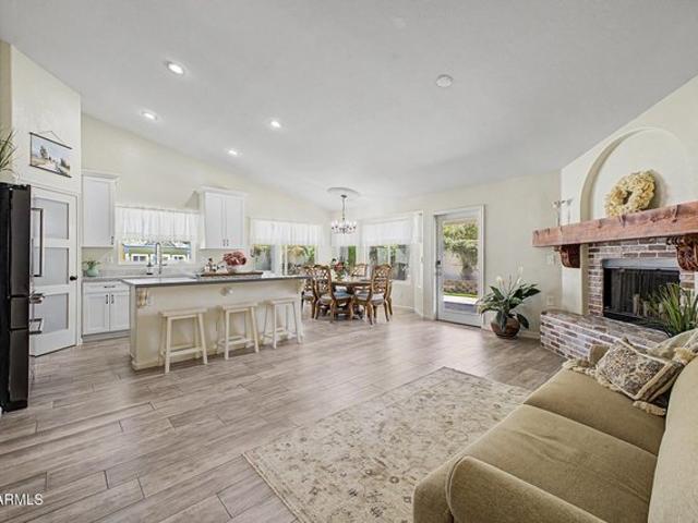 1929 E Marquette Dr, Gilbert, AZ 85234