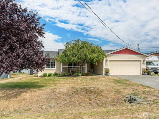 1929 Elhardt St, Camano Island, WA 98282