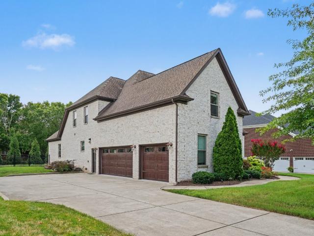 1929 Fairhaven Ln