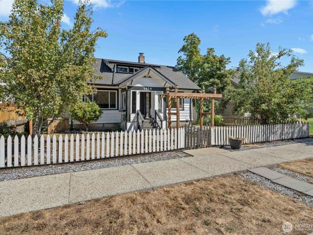 1929 S Sprague Avenue