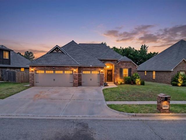 19201 Butterfly Blvd, Edmond, OK 73012