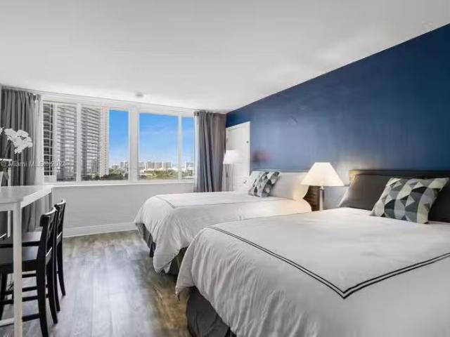 19201 Collins Ave #743, Sunny Isles Beach, FL 33160 MLS A116.