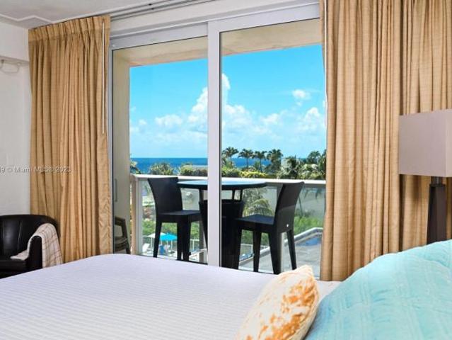 19201 Collins Ave #209, Sunny Isles Beach, FL 33160