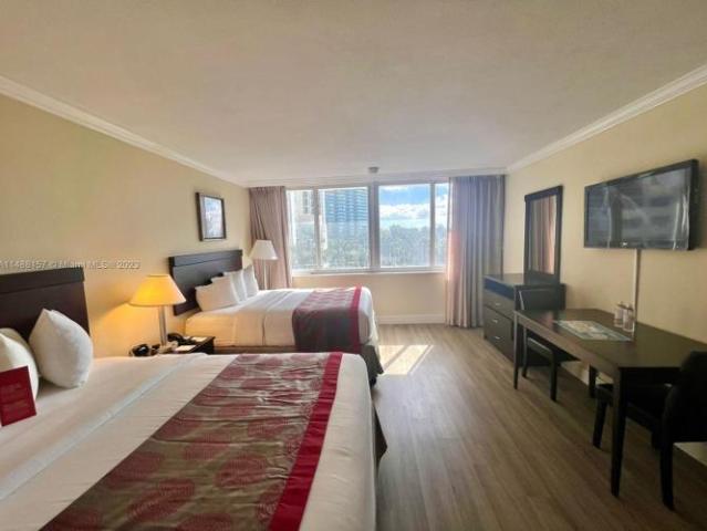 19201 Collins Ave #342, Sunny Isles Beach, FL 33160