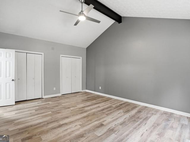 1920 Oakleaf Lane