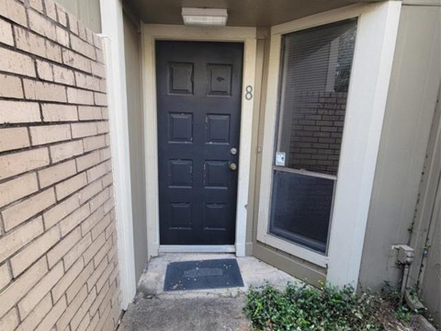 1920 Augusta Dr Unit 8, Houston, TX 77057