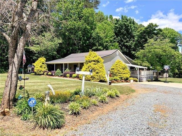 1920 Angell Rd, Mocksville, NC 27028