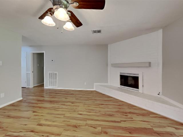 1920 Crooked Creek Lane
