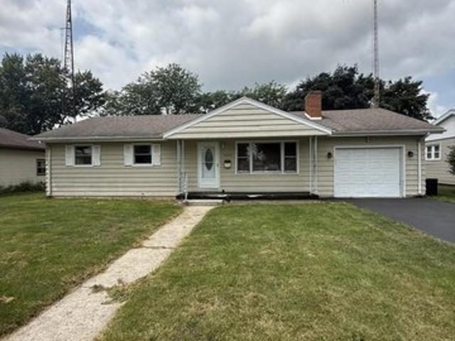 1920 Delmonte Dr, Findlay, OH 45840