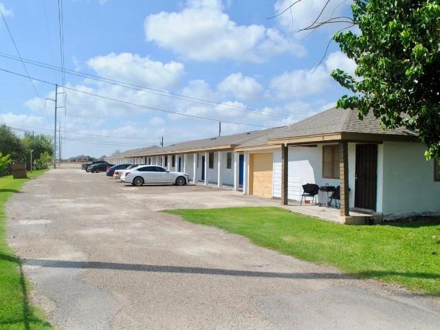 1920 E Iowa Rd 2 Bedroom Apartment for Rent at 1920 East Iowa Road, Edinburg, TX 78542