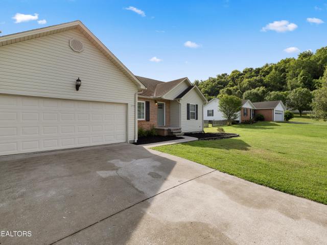1920 Hidden Springs Rd