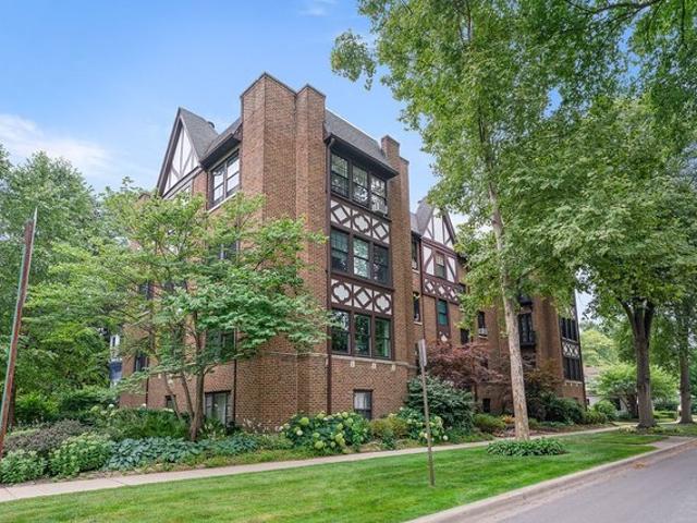 1920 Lincoln St Unit 3S, Evanston, IL 60201