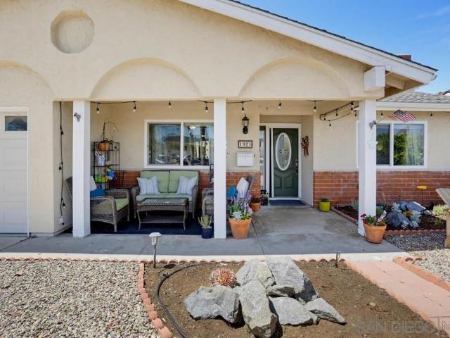 1920 Louis Dr