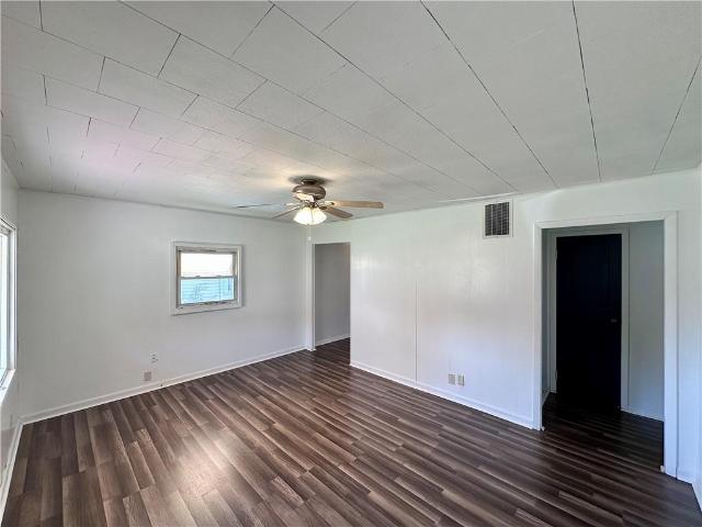 1920 Robinwood St, New Castle, PA 16101 | Compass