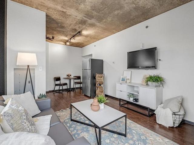 1920 S University Blvd, Denver, CO 80210