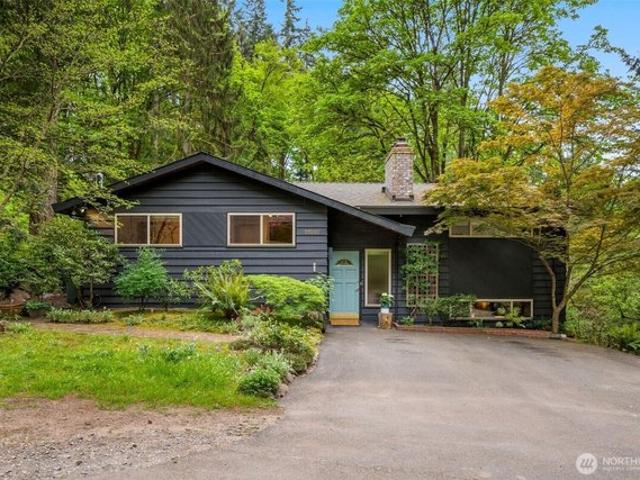 1920 th Pl NE, Lake Forest Park, WA 98155