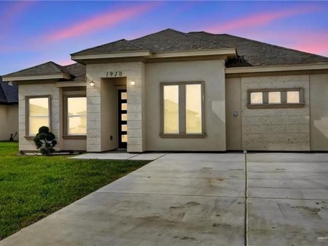 1920 Trinity St, Donna, TX 78537