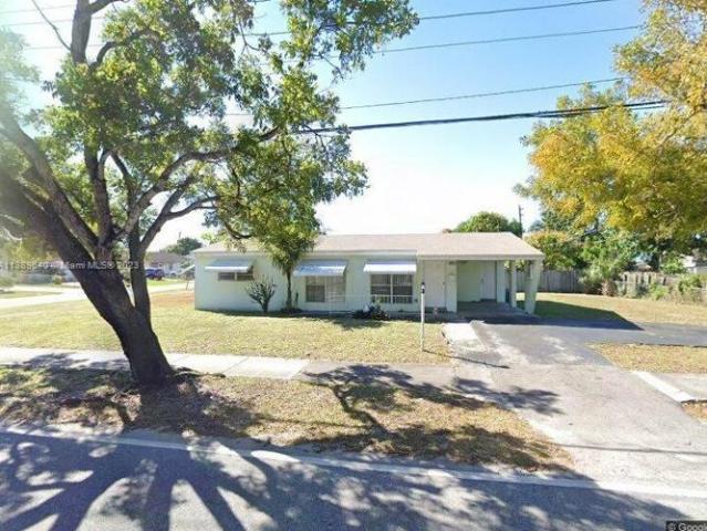 1920 66th Ave N, Hollywood, FL 33024
