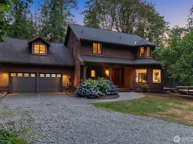 19217 SE 62nd Pl, Issaquah, WA 98027