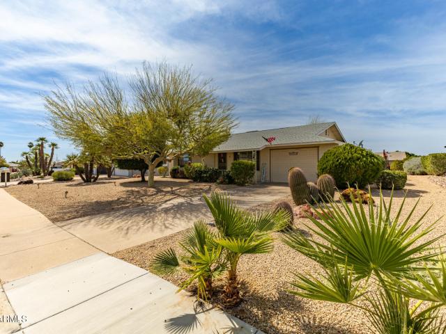 19214 N 133rd Ave, Sun City West, AZ 85375 | MLS #6988 | Compass