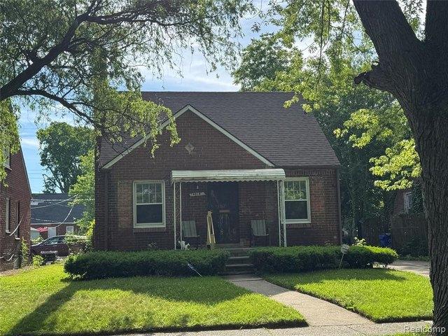 19216 Hickory St, Detroit, MI 48205