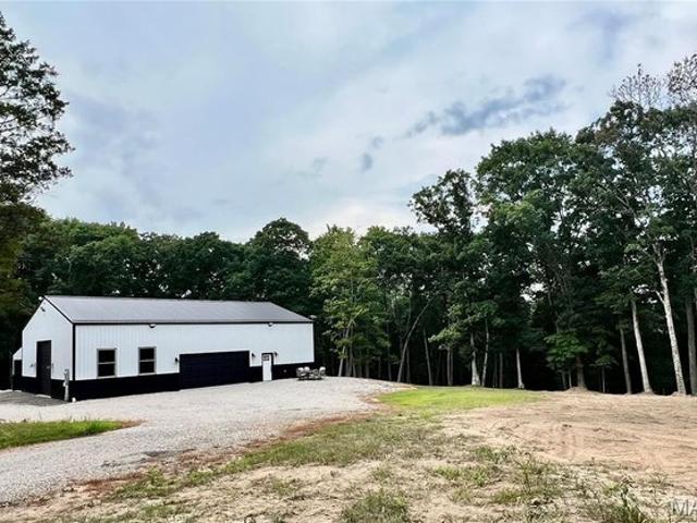19218 Four Wheel Dr, Marthasville, MO 63357