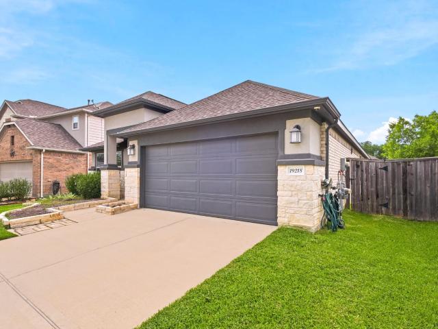 19218 Jenny Creek Court