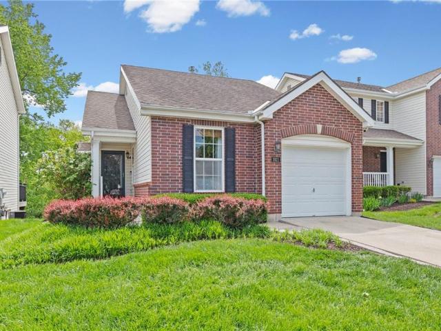 1921 NW 82nd St, Kansas City, MO 64151 | MLS #2616 | Compass