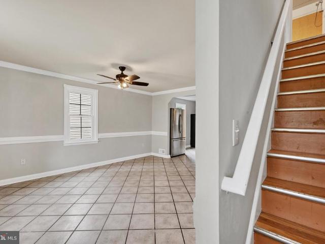1921 Oak Drive