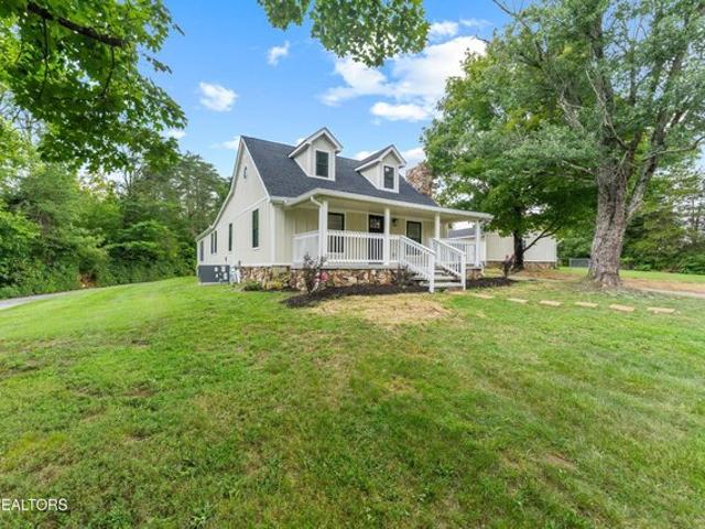 1921 Big Springs Rd, Maryville, TN 37801