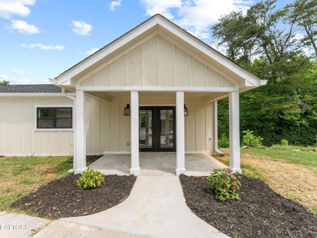 1921 Big Springs Rd