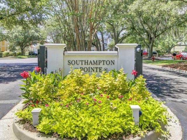 1921 Chatelain Way, Mount Pleasant, SC 29464