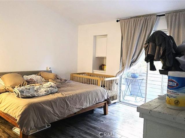 1921 Glenoaks Blvd, Unit 196, San Fernando, CA 91340 | MLS #SR25255