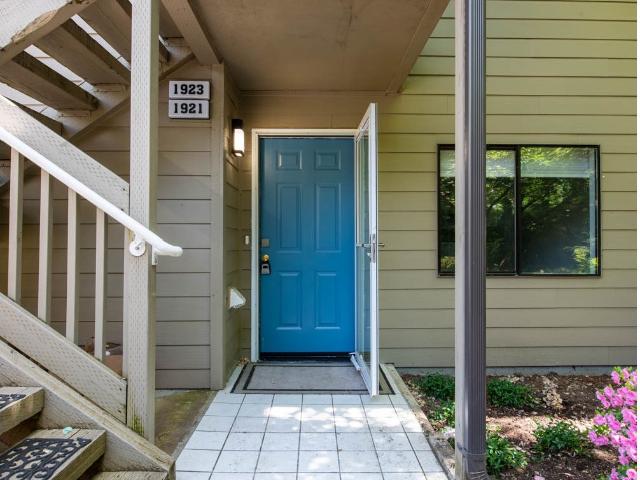 1921 lake isle dr